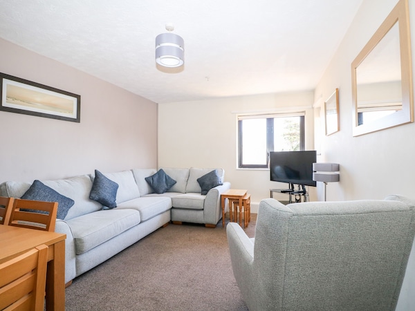 Flat 34 - Marine Court - Littlehampton