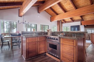 Casa (4 Bedrooms) | Interior