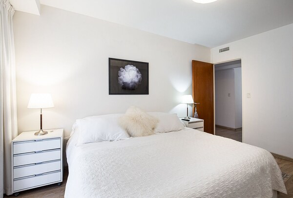 Terrific 3 Br With Huge Terrace - Recoleta