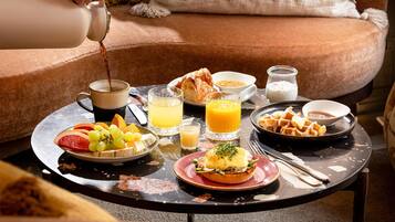 Café da manhã com buffet todos os dias (DKK 225 por pessoa)