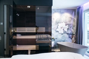 Suíte superluxo, sauna seca | Comodidades do quarto