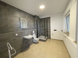 Banheiro compartilhado