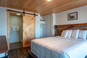 Suite-Estúdio Tradicional | Com decoração personalizada, Wi-fi grátis, roupa de cama fornecida 