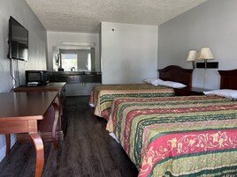 Quarto Duplo Básico | Wi-fi grátis, roupa de cama fornecida 