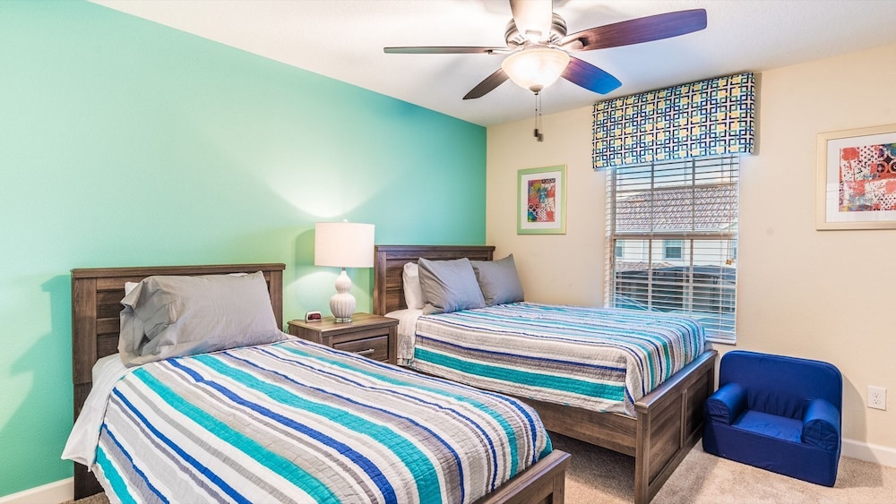 Rent This Luxury 5 Star Townhome On Storey Lake Resort, Orlando Townhome 4808 - Orlando, FL