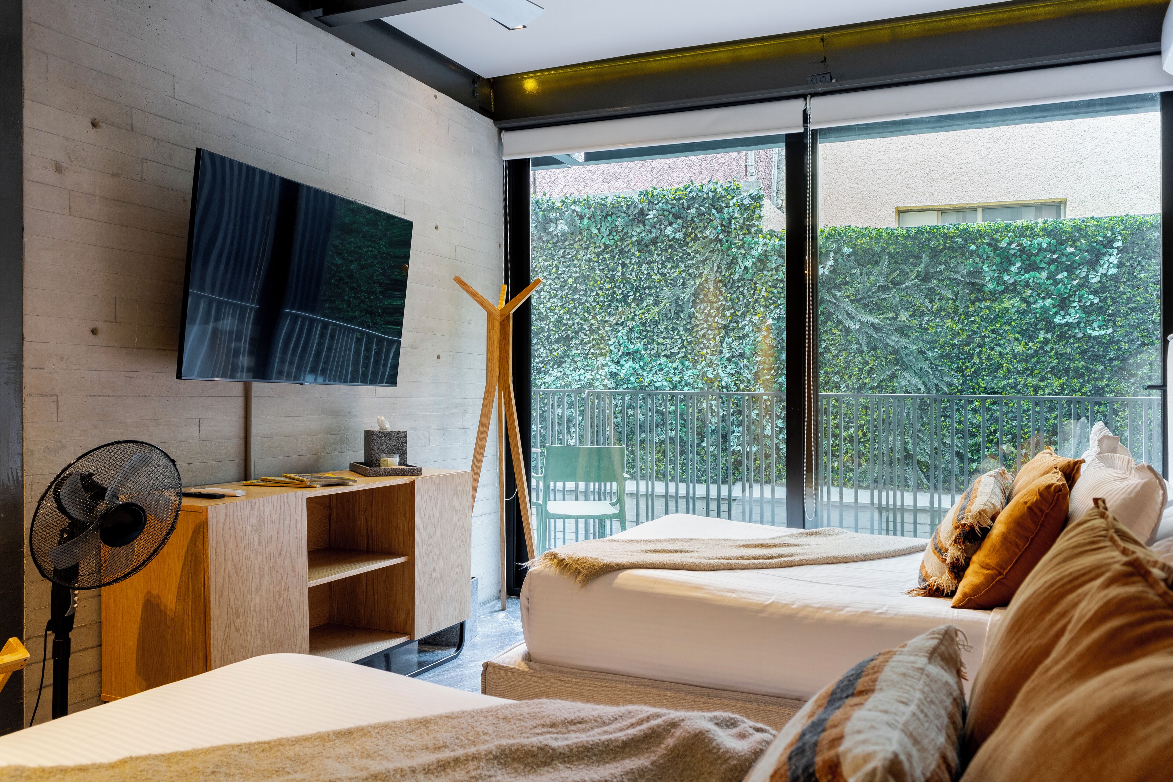 Apartamento superior, 3 quartos, sacada | Roupas de cama de algodão egípcio, roupas de cama premium