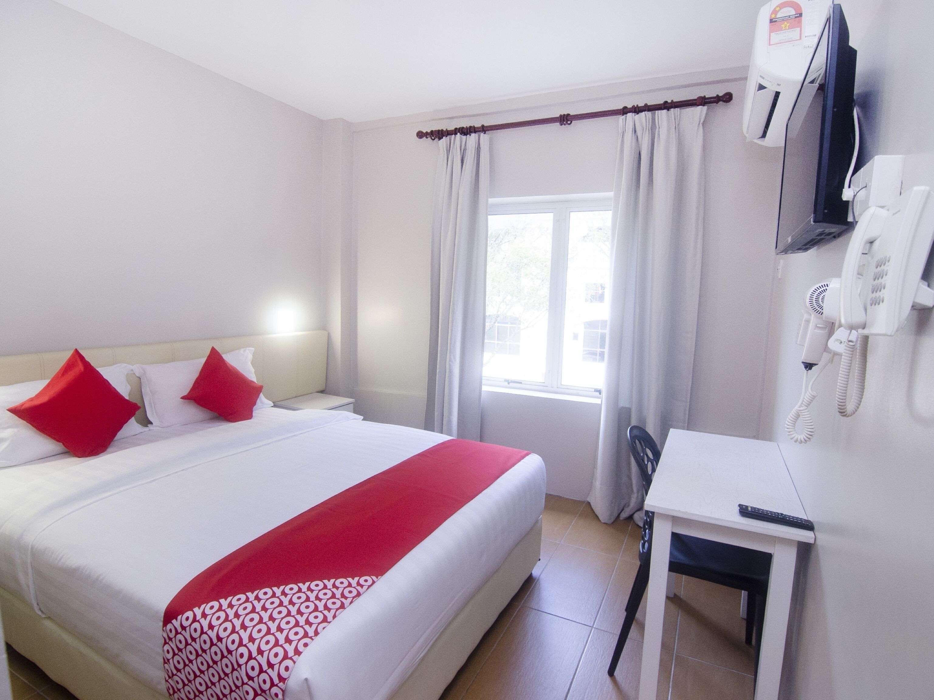 Wi-Fi de cortesia, roupa de cama