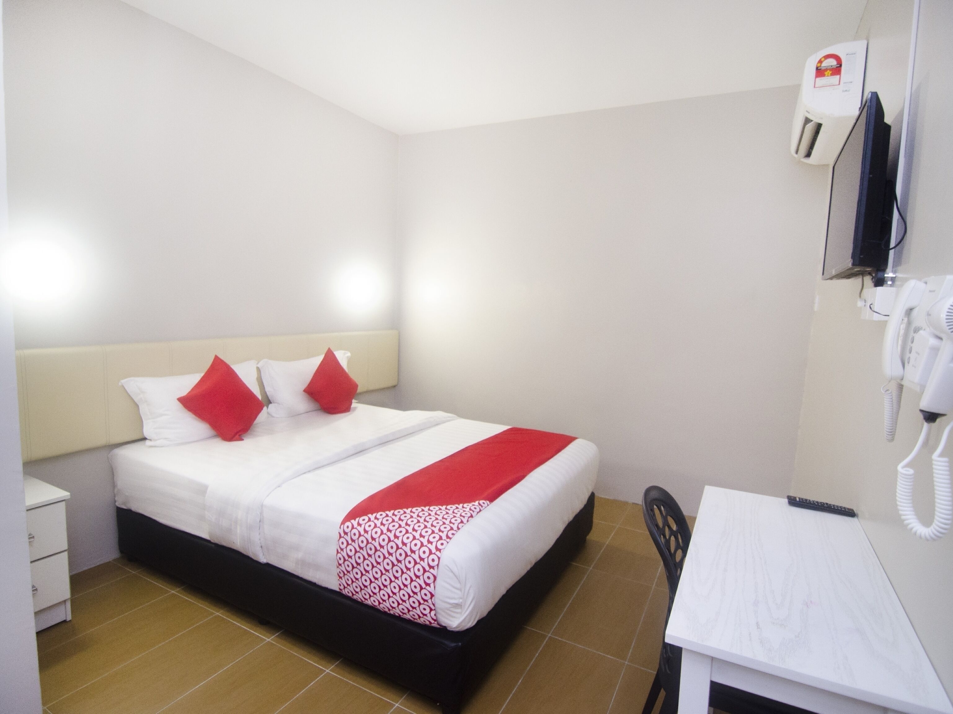 Wi-Fi de cortesia, roupa de cama