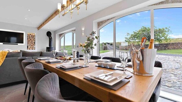 Casa, várias camas | Cozinha privada
