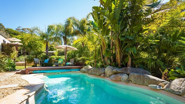 Piscina interior/exterior