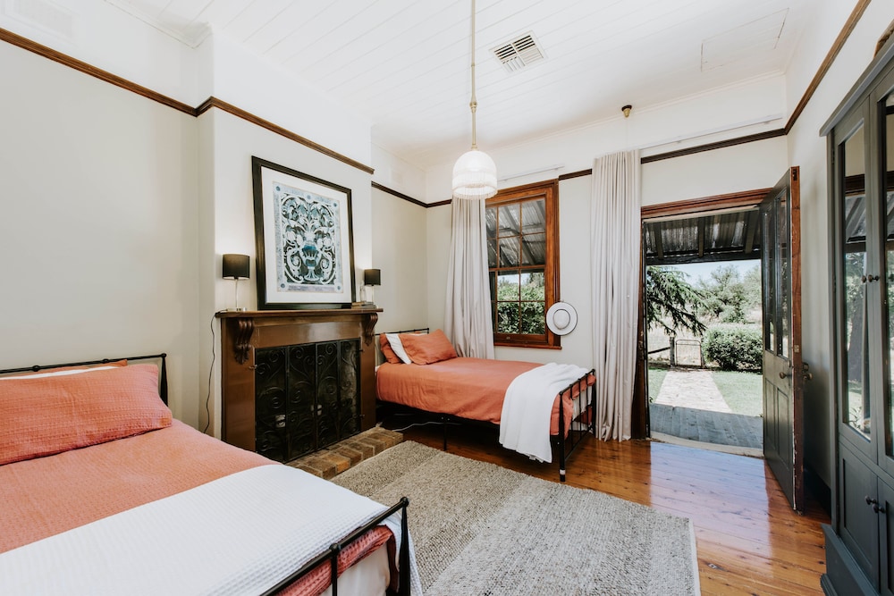 Riverfront Country Residence - Mudgee