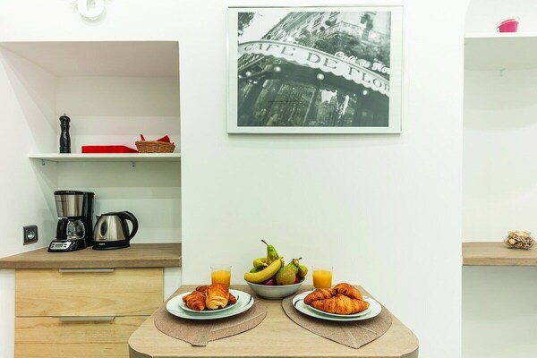 Maison Le Bac Apartments - Paris