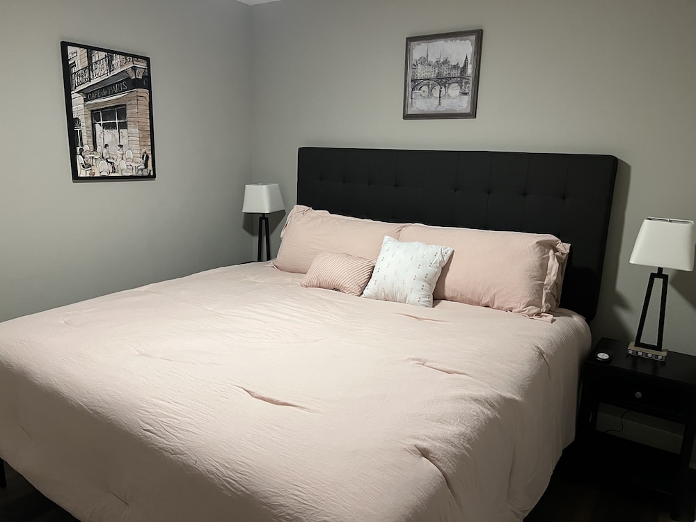 Brand New 3bd/2b Home - 2 Min From Baylor U, 3 Min From Magnolia - Waco, TX