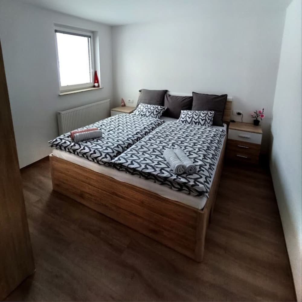 Modern Apartma Located In A Quiet Street, Located Near The Lake. - Bled