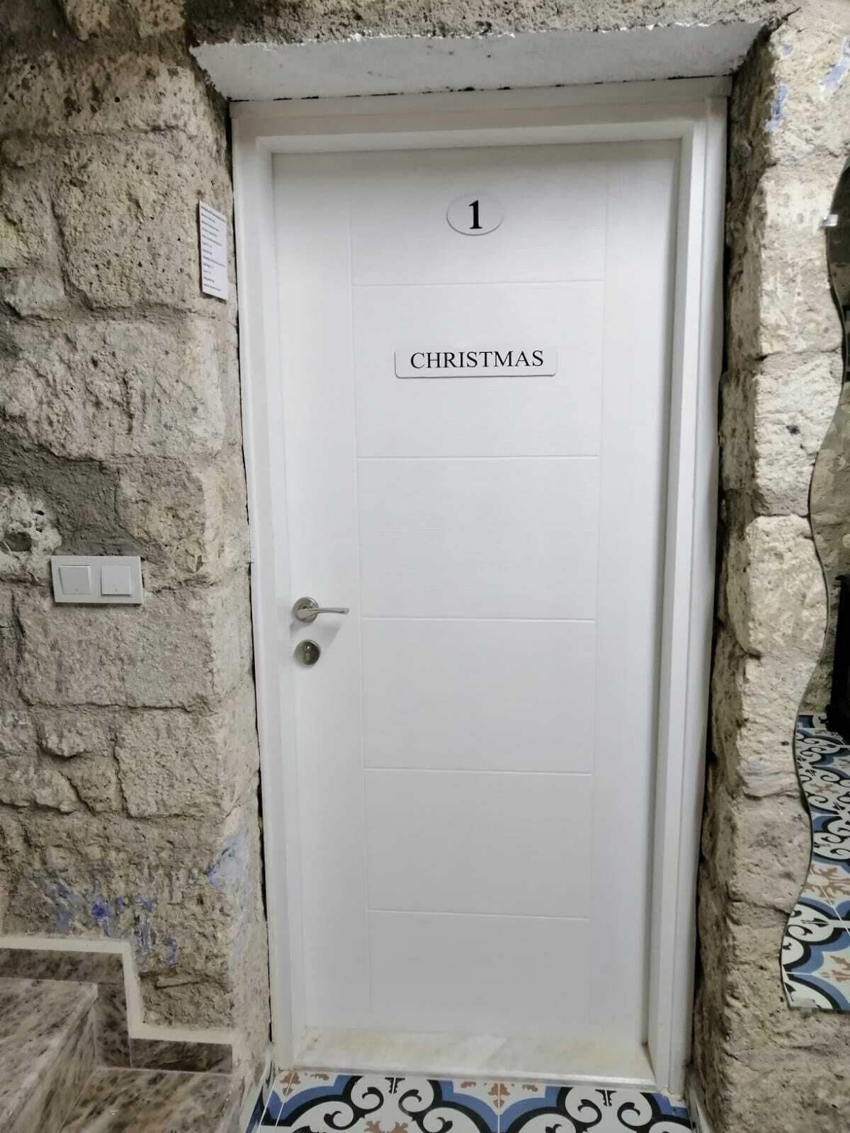 Christmas 1 | Roupa de alta qualidade, minibar, com decoração personalizada 