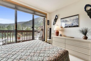 Estúdio | Secretária, ferro/tábua de engomar, Wi-fi grátis 