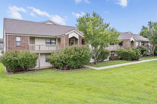 Nantucket At The Pointe | Adventure & Relaxation! - Branson, MO