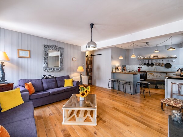 Pibbies - Port Isaac