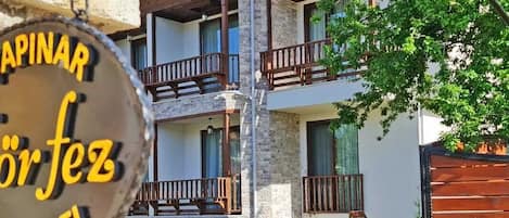 Fachada da propriedade