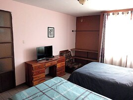 Quarto Twin Clássico | Wi-fi grátis, roupa de cama fornecida 