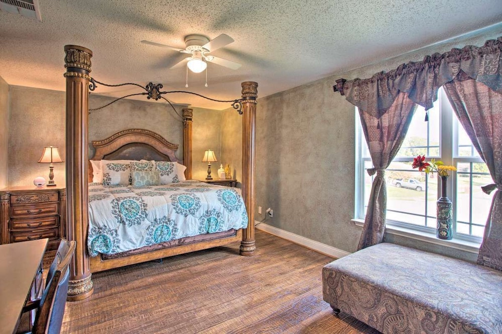 New! Little Elm Retreat-pool|gym|0.4 Miles To Lake - Little Elm, TX