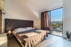 Apartamento Comfort | Com decoração personalizada, com mobília individualizada 