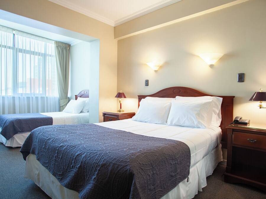 Cofres nos quartos, individualmente decorados