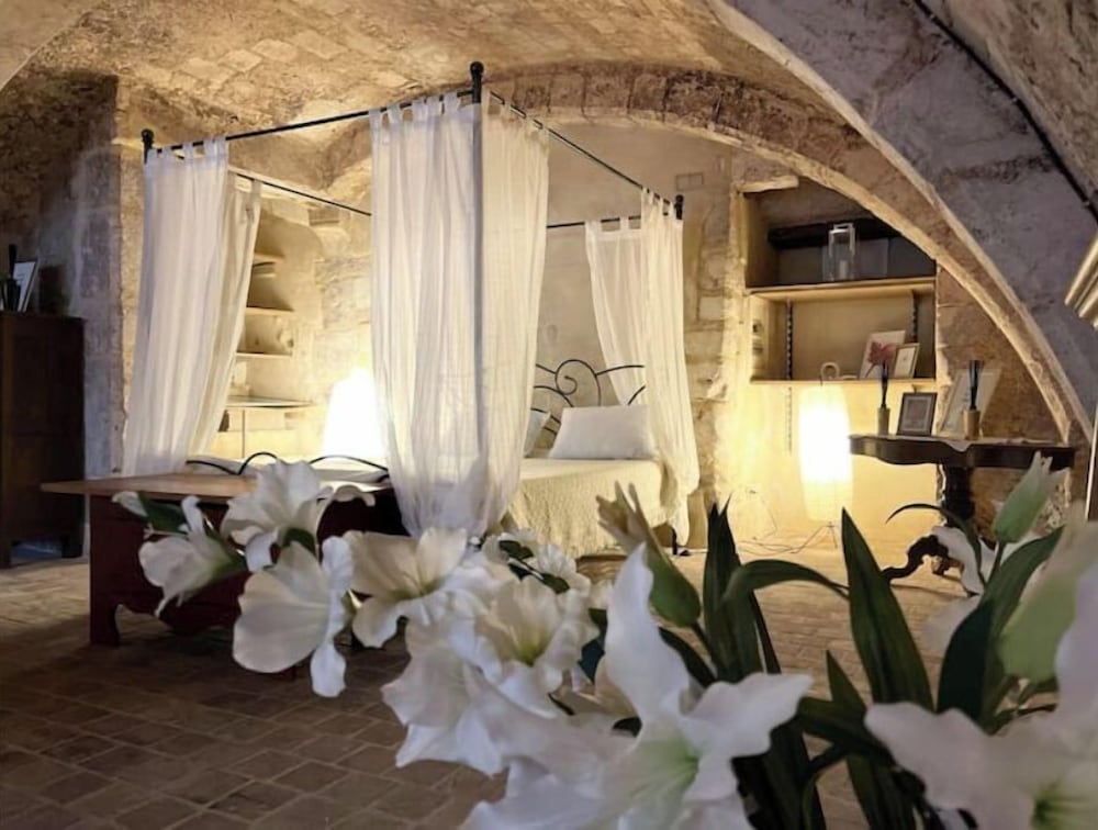 Magnificent Charming Residence By The Water, Less Than 1 Hour From Paris - Dreux