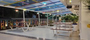 Área de estar no saguão