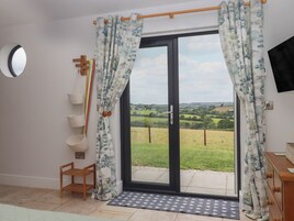 Casa de Campo | 1 quarto, com decoração personalizada, com mobília individualizada 