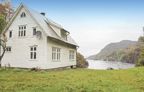 Awesome Apartment In Lundegrend With 3 Bedrooms - Hovland