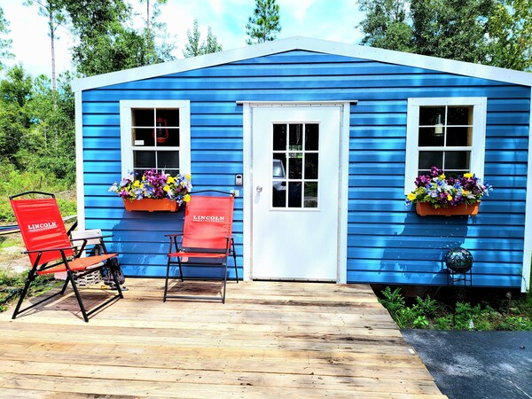 Cozy Cowboy Cottage Glamping In Live Oak, Fl - Mayo, FL