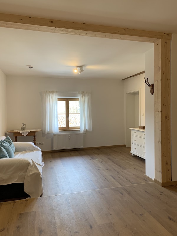 Single-apartment Am Hof Mit Blick In Die Natur - Ebersberg