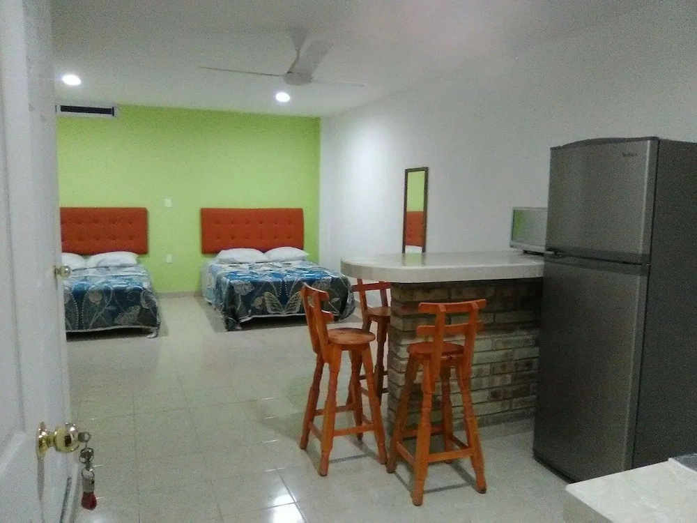 Agradable Depto. #2 Pantalla 50" - Tehuacán