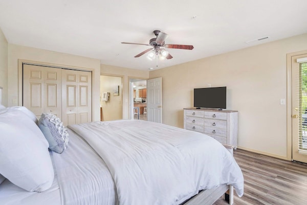 Retreat At Par Lane - Family Friendly Condo - Rockaway Beach, MO