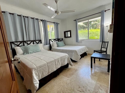 Beachfront Playa Turquesa, Stunning Pool View - Punta Cana