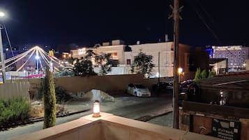 Apartamento, 3 quartos, fumadores | Terrenos do alojamento