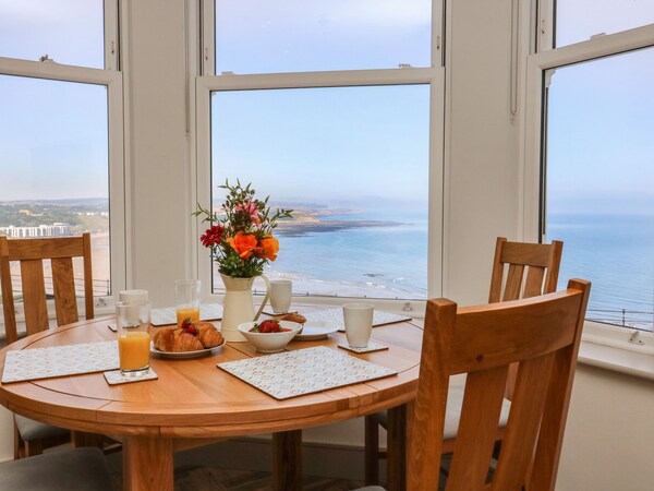 Apartment 6 - Scarborough