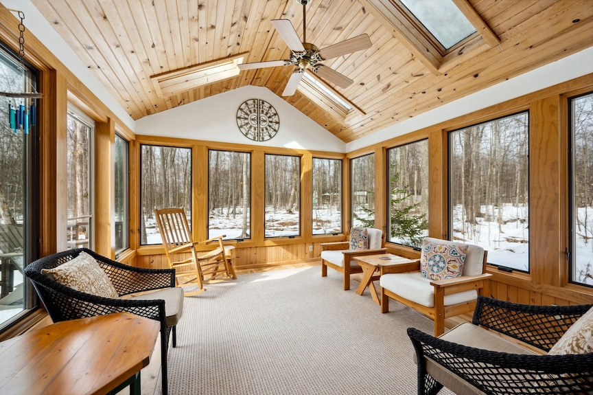 Secluded Scandanavian Cabin In Sister Bay - Pebble Beach, Sister Bay