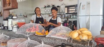 Café da manhã continental grátis todos os dias