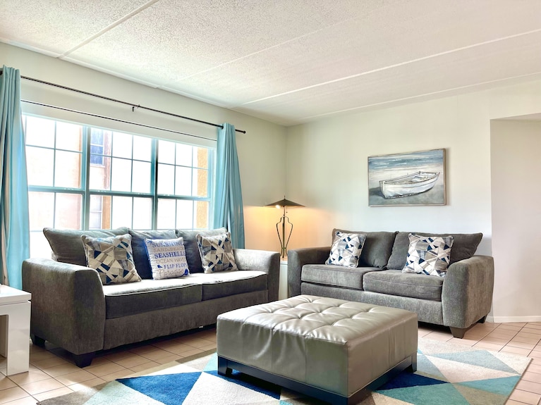 ️Beachside️ 2/2 Condo In The Heartbeat Of Spi!! - South Padre Island
