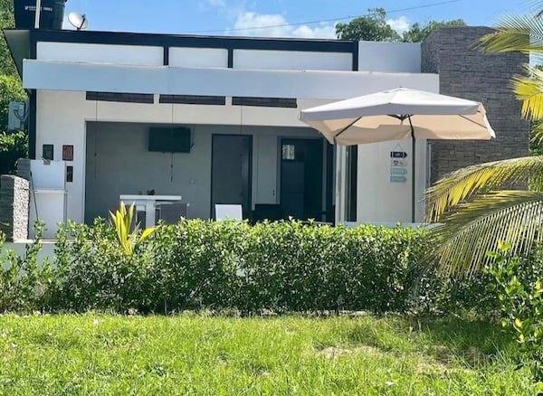 Casa Quinta Vacacional Piscina Privada - Santiago de Tolú