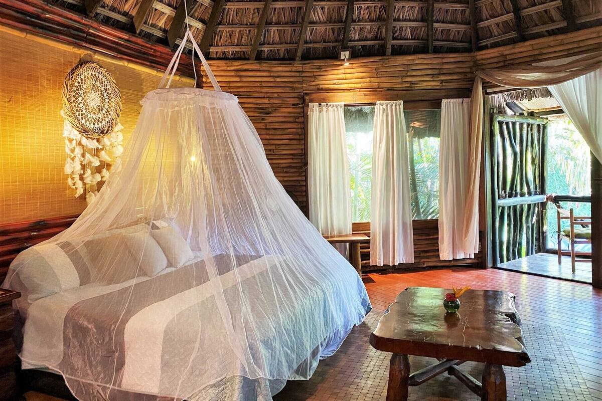 Cabana de Madeira Panorâmica | Roupa de cama fornecida 