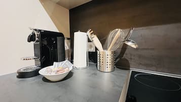 Apartamento Comfort | 1 quarto, com decoração personalizada, secretária