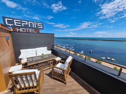 Cepnis Hotel