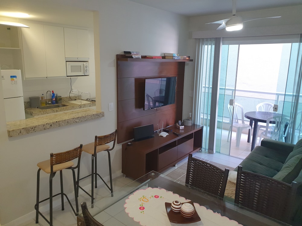 Apartamento Pertinho Da Praia Do Forte!(104) - 