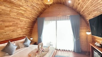 Quarto Romântico | Minibar, quartos insonorizados, Wi-fi grátis, roupa de cama fornecida