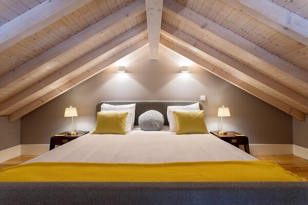 Lemon Mezzanine - Santa Catarina - Porto, Portugal