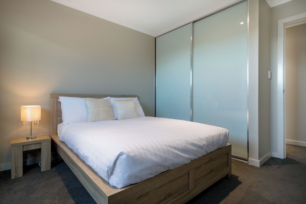 Cute & Cosy 2 Bedroom Unit With Parking & Wifi - Franklin House - National Trust Tasmania, Youngtown