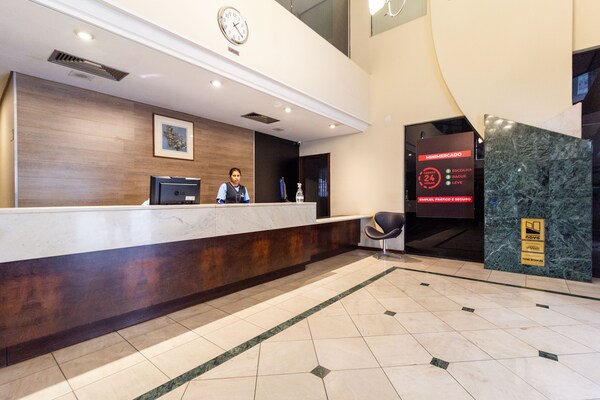 Flat Lamenha Lins - Curitiba